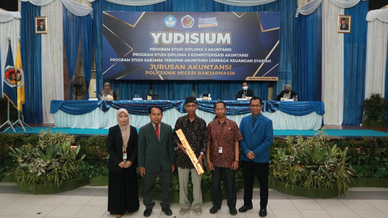 Yudisium Jurusan Akuntansi XXII Poliban 2022 - Politeknik Negeri ...