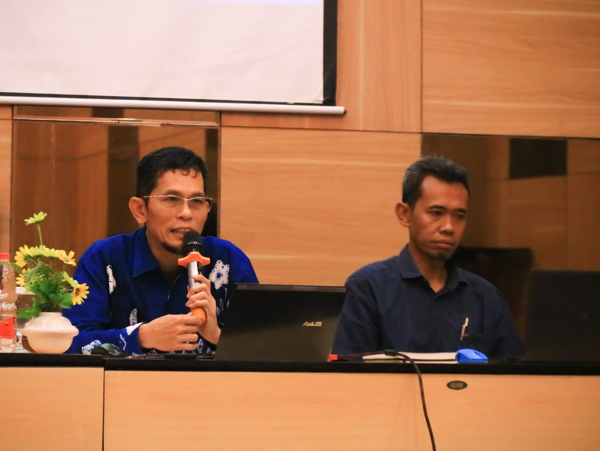 Selaraskan Magang MBKM Dengan Dunia Industri, Poliban Gelar Focus Group ...